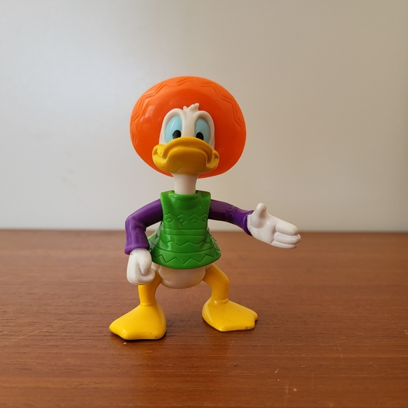 Disney | Toys | 209 Disney Epcot Center Donald Mexico Pavillion Pvc ...